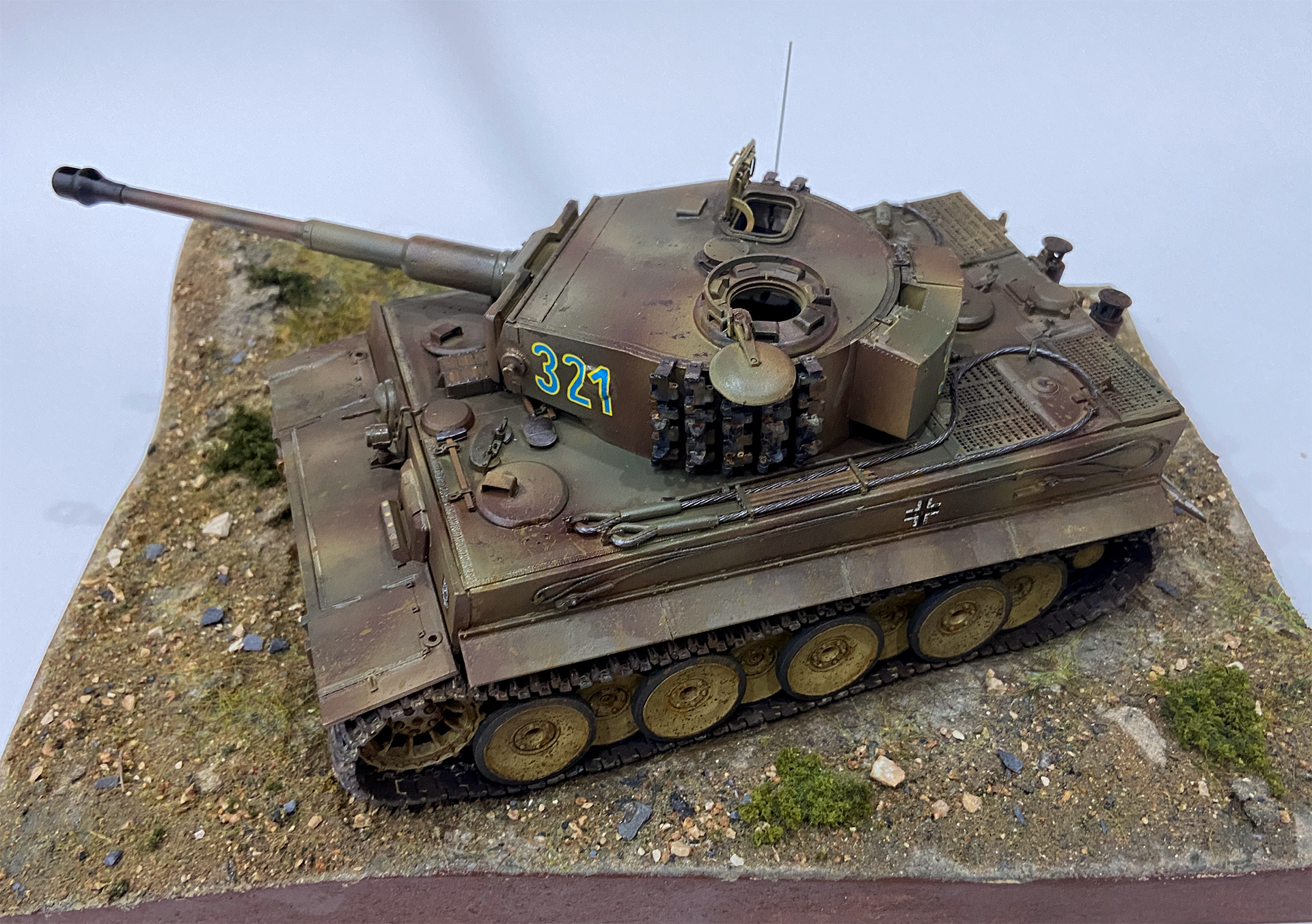 RFM Tiger 1 Mid Production - First ever AFV build! - Page 2 - Work in ...