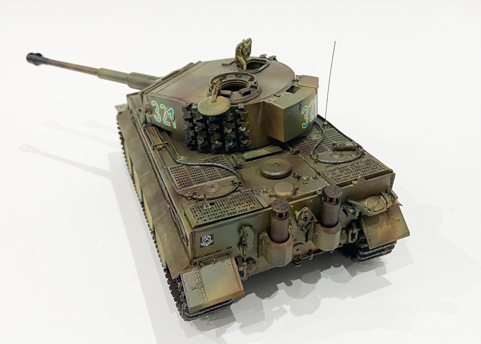 RFM Tiger 1 Mid Production - First ever AFV build! - Page 2 - Work in ...